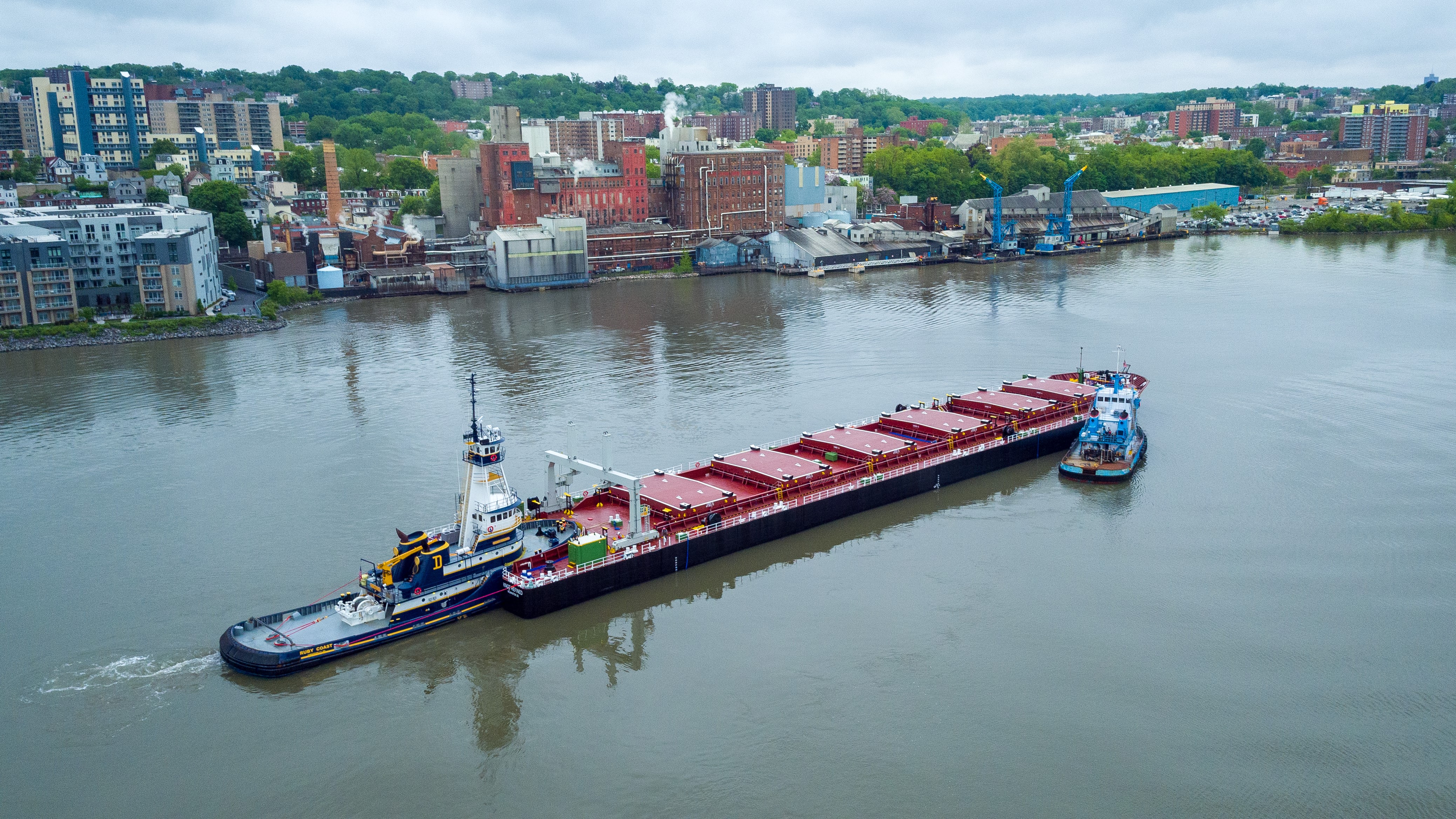 Domino® Sugar Yonkers Refinery Receives Maiden Delivery of Raw Sugar ...